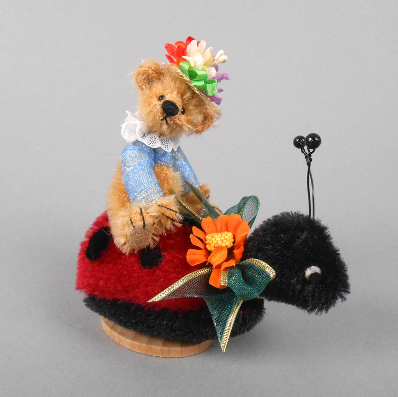 Deb Canham Club Exclusives