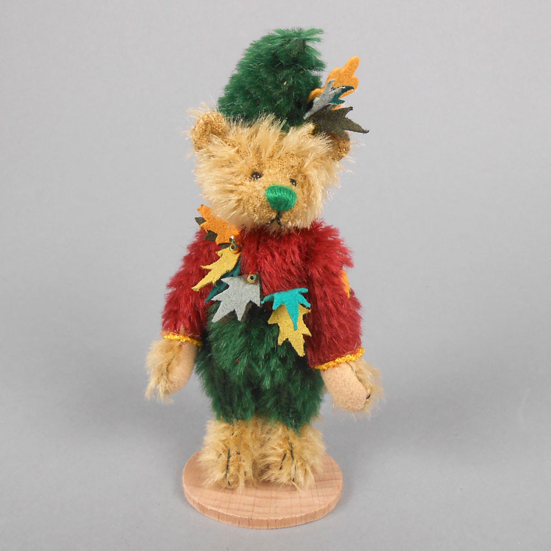 Deb Canham Miniature Teddy Bears